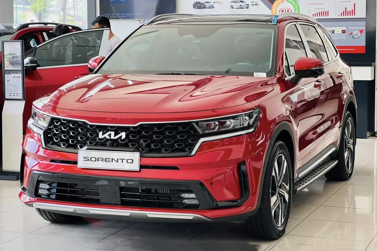 SORENTO 2.2D SIGNATURE AWD (GHẾ ĐEN) - CARNOW.VN