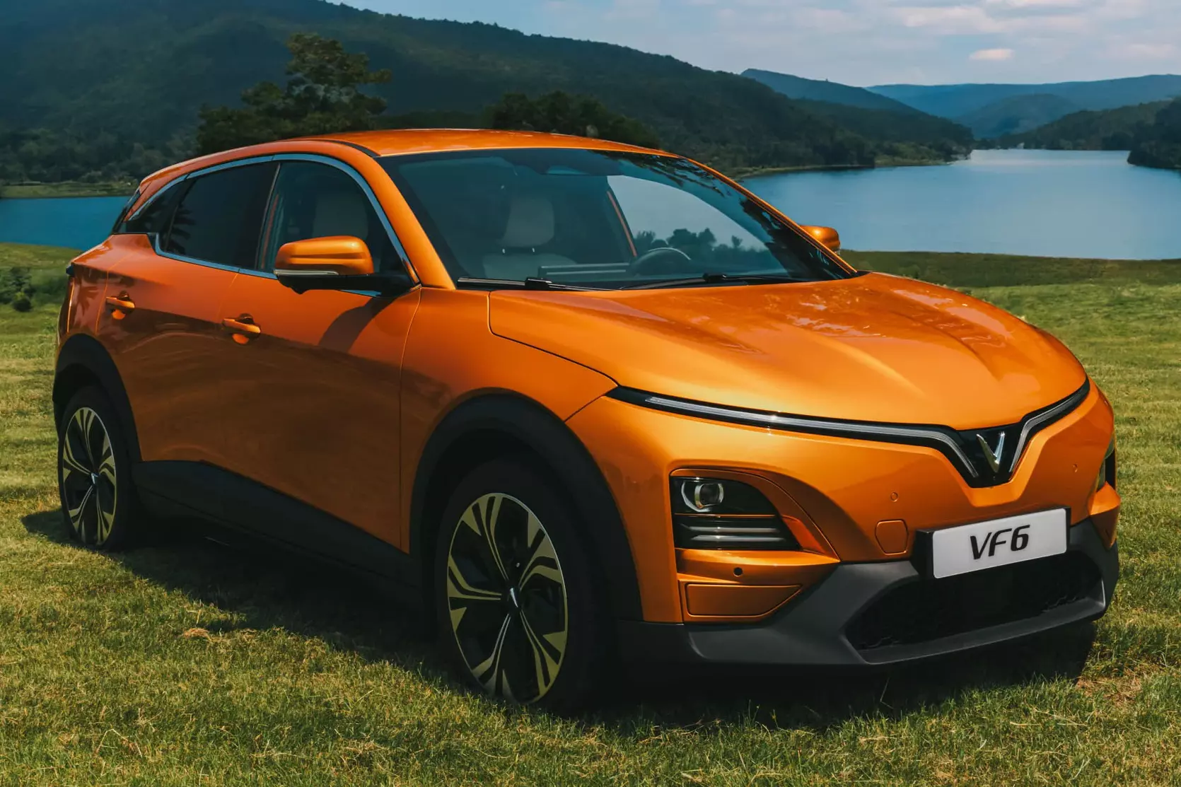 VINFAST VF6 PLUS - CARNOW.VN