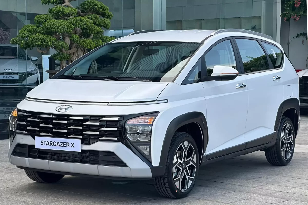 HUYNDAI STARGAZER X - CARNOW.VN